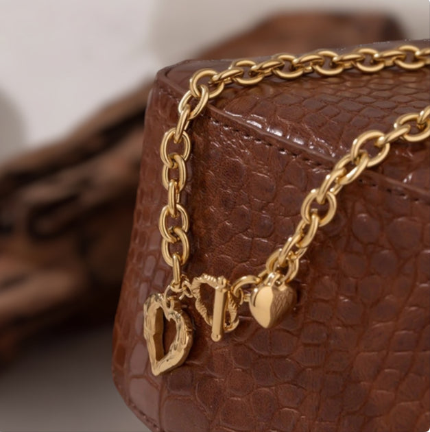 ‘Lottie’ - Textured, Chunky Double Heart Toggle Necklace – Overdressed